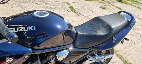 Blue Suzuki GSF 2004 in Alytus, with an engine capacity of 1.20 L and mileage of 57 thousand km for 2000 €, photo 4 on AUTOMOTO.COM.LV