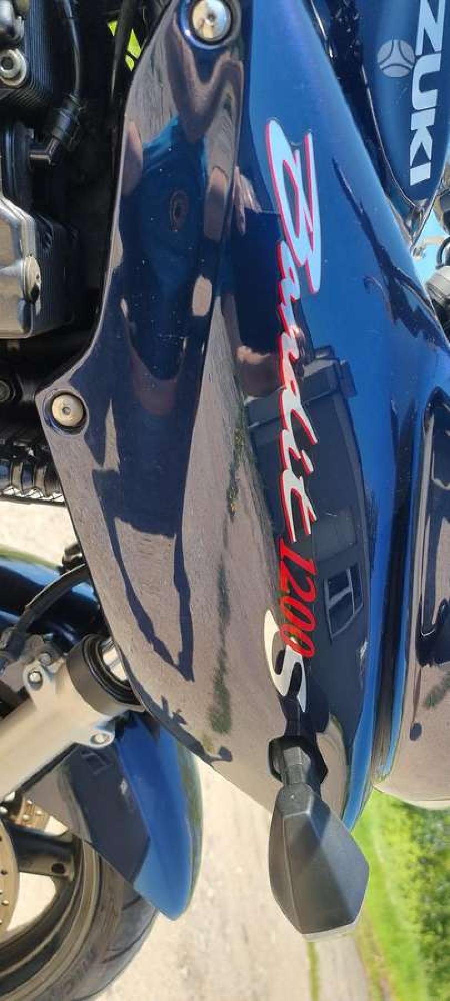 Blue Suzuki GSF 2004 in Alytus, with an engine capacity of 1.20 L and mileage of 57 thousand km for 2000 €, photo 20 on AUTOMOTO.COM.LV