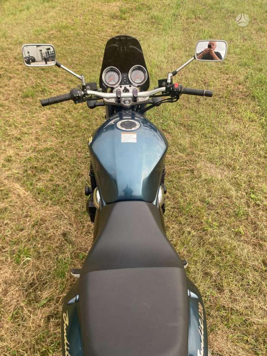 Blue Suzuki GSF 2005 in Jonava, with an engine capacity of 1.20 L and mileage of 49 thousand km for 1950 €, photo 1 on AUTOMOTO.COM.LV