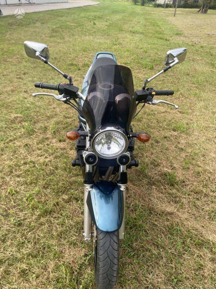 Blue Suzuki GSF 2005 in Jonava, with an engine capacity of 1.20 L and mileage of 49 thousand km for 1950 €, photo 3 on AUTOMOTO.COM.LV