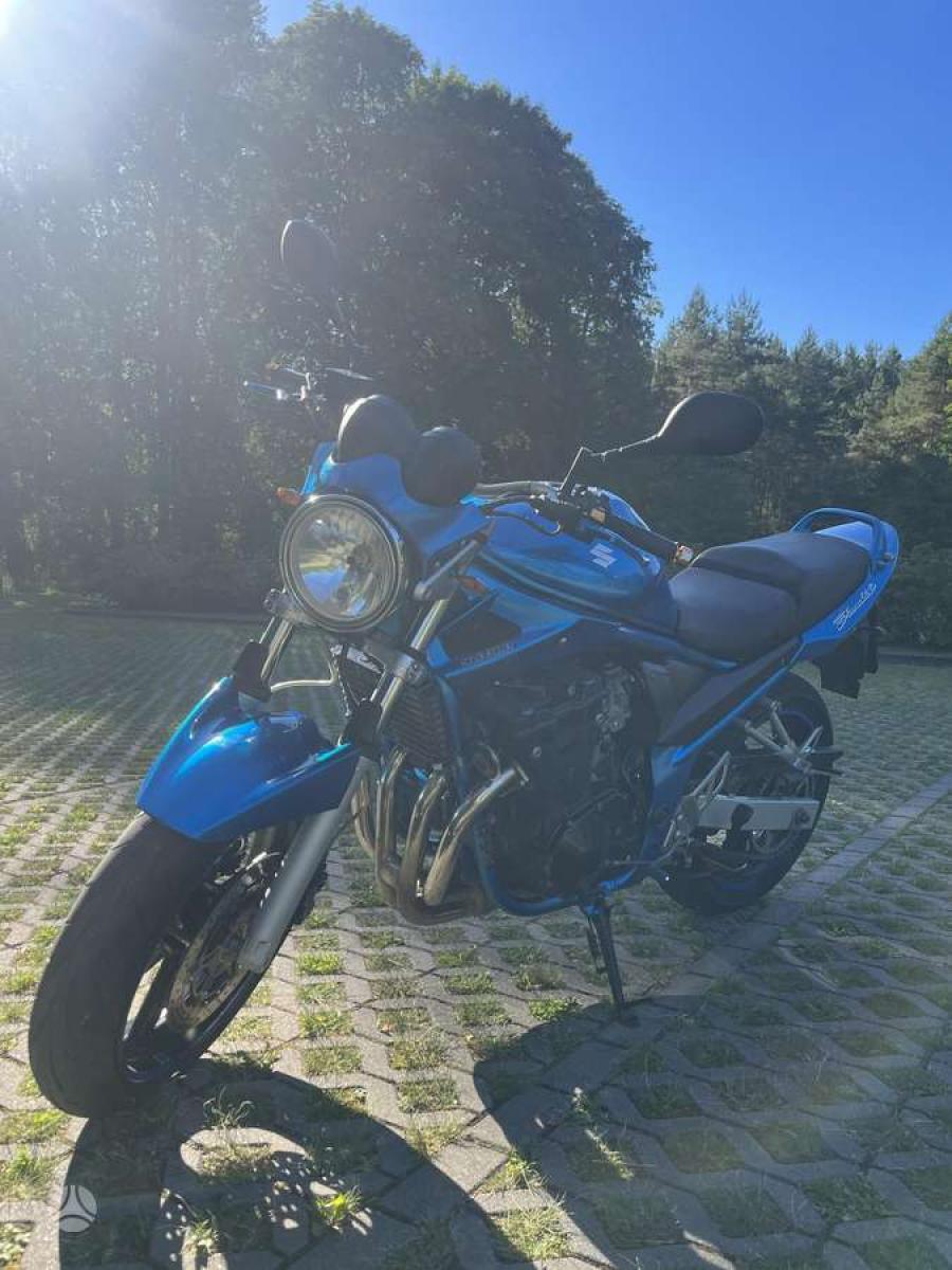 Zils Suzuki GSF 2006 Anykščiai, ar dzinēja tilpumu 0.66 L un nobraukumu 68 tūkst. km par 1700 €, foto 3 vietnē AUTOMOTO.COM.LV