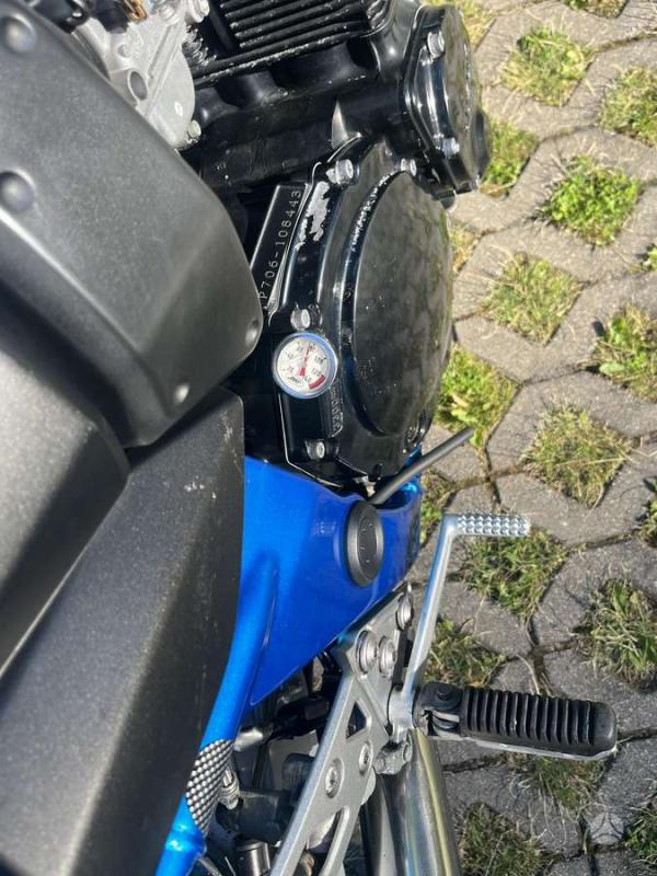 Zils Suzuki GSF 2006 Anykščiai, ar dzinēja tilpumu 0.66 L un nobraukumu 68 tūkst. km par 1700 €, foto 8 vietnē AUTOMOTO.COM.LV