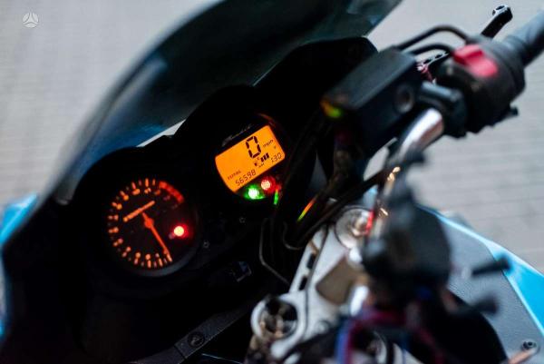 Zils Suzuki GSF 2006 Kauņa, ar dzinēja tilpumu 0.66 L un nobraukumu 57 tūkst. km par 1850 €, foto 7 vietnē AUTOMOTO.COM.LV