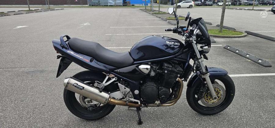 Zils Suzuki GSF 2006 Klaipėda, ar dzinēja tilpumu 1.20 L un nobraukumu 56 tūkst. km par 3000 €, foto 5 vietnē AUTOMOTO.COM.LV