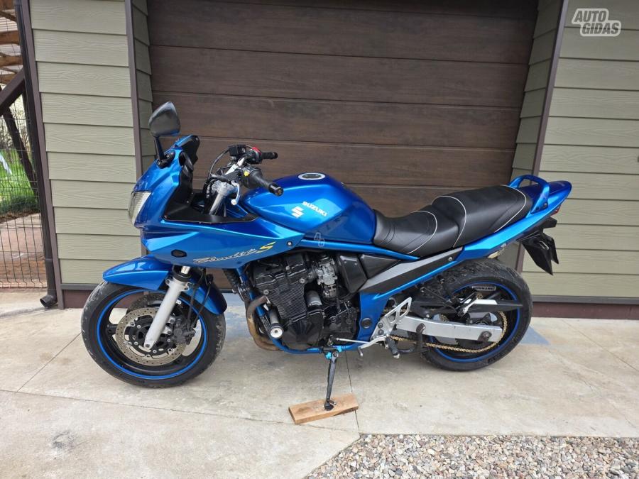 Zils Suzuki GSF 2007 Pasvalys, ar dzinēja tilpumu 0.65 L un nobraukumu 49 tūkst. km par 1499 €, foto 5 vietnē AUTOMOTO.COM.LV