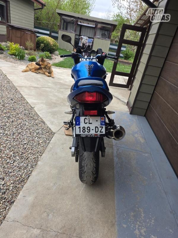 Zils Suzuki GSF 2007 Pasvalys, ar dzinēja tilpumu 0.65 L un nobraukumu 49 tūkst. km par 1499 €, foto 6 vietnē AUTOMOTO.COM.LV