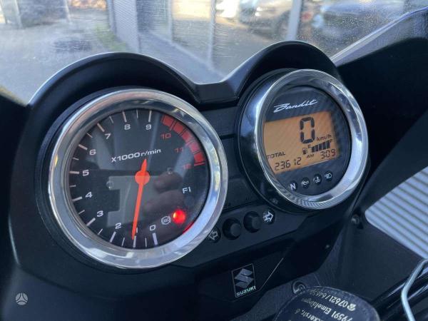 Zils Suzuki GSF 2008 Rīga, ar dzinēja tilpumu 1.25 L un nobraukumu 23 tūkst. km par 3799 €, foto 7 vietnē AUTOMOTO.COM.LV