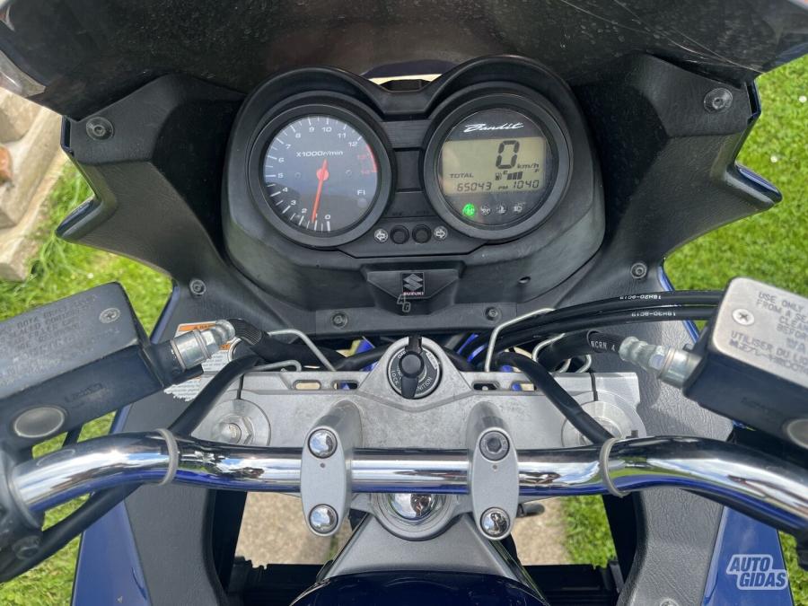 Zils Suzuki GSF 2008 Kauņa, ar dzinēja tilpumu 0.65 L un nobraukumu 0 tūkst. km par 2350 €, foto 16 vietnē AUTOMOTO.COM.LV