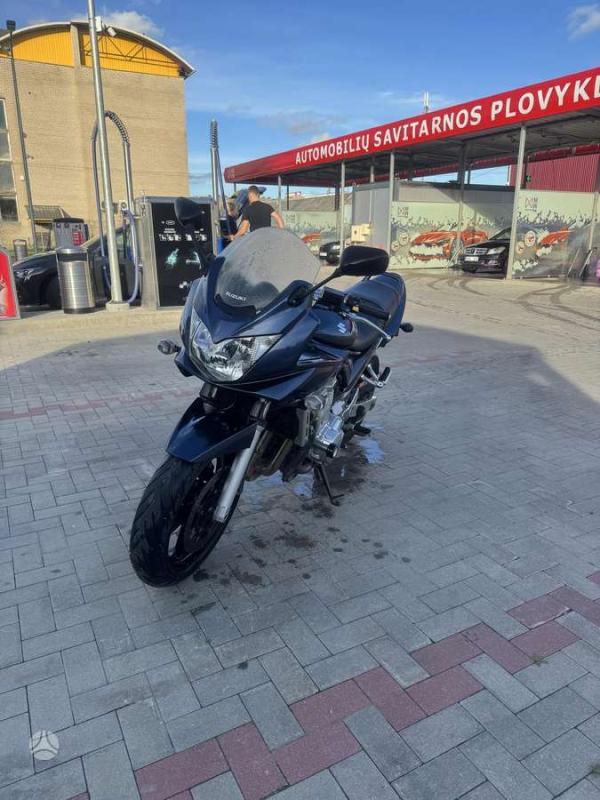 Blue Suzuki GSF 2008 in Telschi, with an engine capacity of 0.65 L and mileage of 39 thousand km for 2500 €, photo 1 on AUTOMOTO.COM.LV