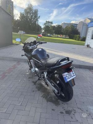 Blue Suzuki GSF 2008 in Telschi, with an engine capacity of 0.65 L and mileage of 39 thousand km for 2500 €, photo 5 on AUTOMOTO.COM.LV