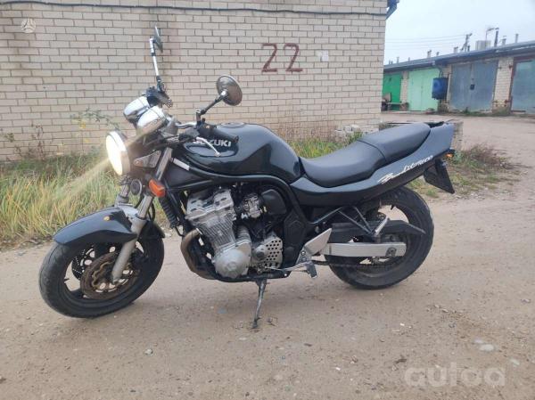Zaļš Suzuki GSF 1995 Marijampole, ar dzinēja tilpumu 0.60 L un nobraukumu 50 tūkst. km par 750 €, foto 4 vietnē AUTOMOTO.COM.LV