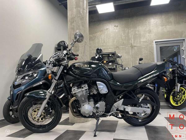 Zaļš Suzuki GSF 1996 Rīga, ar dzinēja tilpumu 0.60 L un nobraukumu 37 tūkst. km par 1599 €, foto 2 vietnē AUTOMOTO.COM.LV
