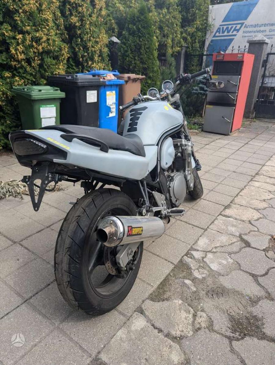 Pelēks Suzuki GSF 1998 Šauļi, ar dzinēja tilpumu 0.60 L un nobraukumu 31 tūkst. km par 1000 €, foto 4 vietnē AUTOMOTO.COM.LV