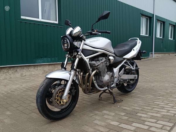 Pelēks Suzuki GSF 2005 Telšiai, ar dzinēja tilpumu 0.60 L un nobraukumu 51 tūkst. km par 1350 €, foto 2 vietnē AUTOMOTO.COM.LV