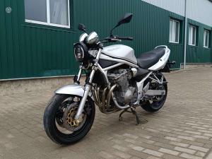 Grey Suzuki GSF 2005 in Telschi, with an engine capacity of 0.60 L and mileage of 51 thousand km for 1350 €, photo 3 on AUTOMOTO.COM.LV