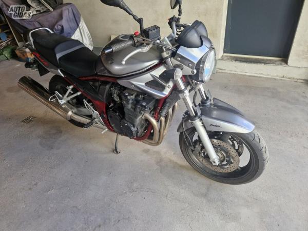 Grey Suzuki GSF 2006 in Kaunas, with an engine capacity of 0.65 L and mileage of 23 thousand km for 1000 €, photo 5 on AUTOMOTO.COM.LV