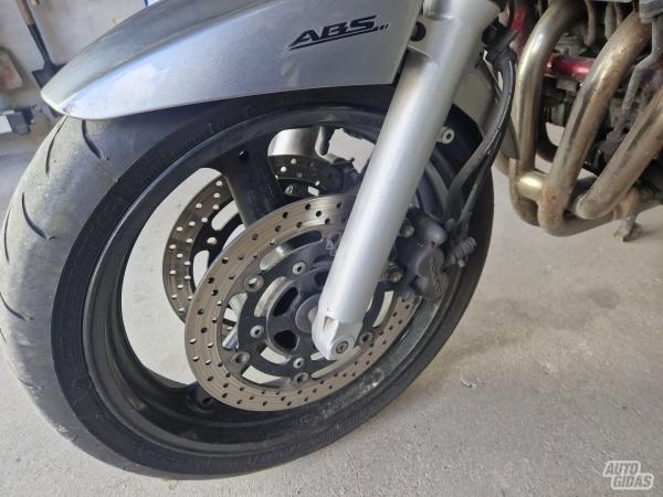 Grey Suzuki GSF 2006 in Kaunas, with an engine capacity of 0.65 L and mileage of 23 thousand km for 1000 €, photo 7 on AUTOMOTO.COM.LV