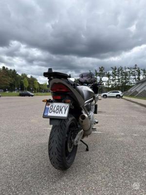 Pelēks Suzuki GSF 2009 Viļņa, ar dzinēja tilpumu 1.25 L un nobraukumu 48 tūkst. km par 3150 €, foto 7 vietnē AUTOMOTO.COM.LV