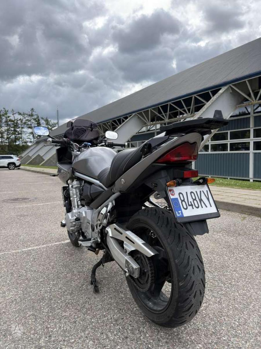 Pelēks Suzuki GSF 2009 Viļņa, ar dzinēja tilpumu 1.25 L un nobraukumu 48 tūkst. km par 3150 €, foto 8 vietnē AUTOMOTO.COM.LV