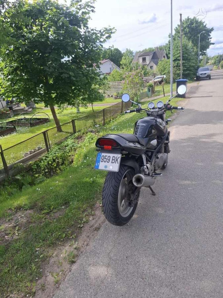 Suzuki GSF 1993 in Telschi, with an engine capacity of 0.40 L and mileage of 52 thousand km for 1250 €, photo 6 on AUTOMOTO.COM.LV