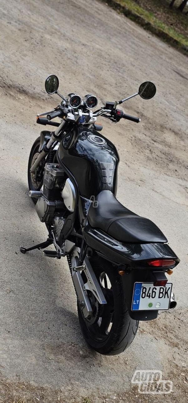 Suzuki GSF 1996 in Kaunas, with an engine capacity of 0.60 L and mileage of 47 thousand km for 1600 €, photo 3 on AUTOMOTO.COM.LV