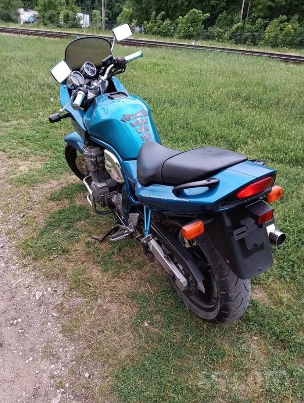 Suzuki GSF 1997 Rīga, ar dzinēja tilpumu 0.60 L un nobraukumu 0 tūkst. km par 1300 €, foto 2 vietnē AUTOMOTO.COM.LV