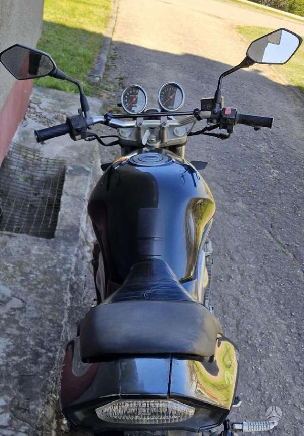 Suzuki GSF 1997 in Kaunas, with an engine capacity of 0.60 L and mileage of 36 thousand km for 650 €, photo 6 on AUTOMOTO.COM.LV
