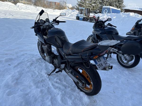 Suzuki GSF 1998 Kelmė, ar dzinēja tilpumu 0.60 L un nobraukumu 52 tūkst. km par 675 €, foto 4 vietnē AUTOMOTO.COM.LV