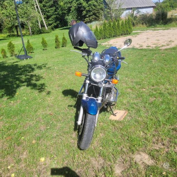 Suzuki GSF 1999 in Ukmerge, with an engine capacity of 0.60 L and mileage of 28 thousand km for 2100 €, photo 2 on AUTOMOTO.COM.LV