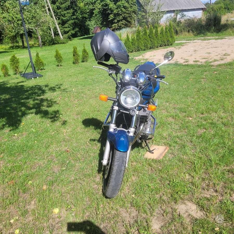 Suzuki GSF 1999 in Ukmerge, with an engine capacity of 0.60 L and mileage of 28 thousand km for 2100 €, photo 3 on AUTOMOTO.COM.LV