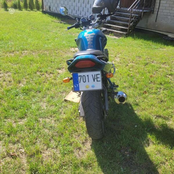 Suzuki GSF 1999 in Ukmerge, with an engine capacity of 0.60 L and mileage of 28 thousand km for 2100 €, photo 4 on AUTOMOTO.COM.LV