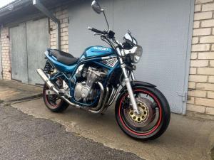 Suzuki GSF 1999 Birštonas, ar dzinēja tilpumu 0.60 L un nobraukumu 33 tūkst. km par 1550 €, foto  vietnē AUTOMOTO.COM.LV
