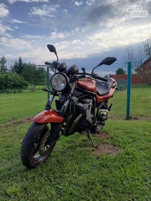 Suzuki GSF 1999 Viļņa, ar dzinēja tilpumu 0.60 L un nobraukumu 74 tūkst. km par 1300 €, foto 4 vietnē AUTOMOTO.COM.LV