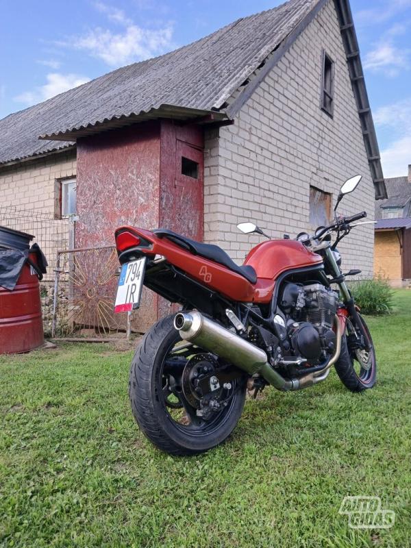 Suzuki GSF 1999 Viļņa, ar dzinēja tilpumu 0.60 L un nobraukumu 74 tūkst. km par 1300 €, foto 6 vietnē AUTOMOTO.COM.LV