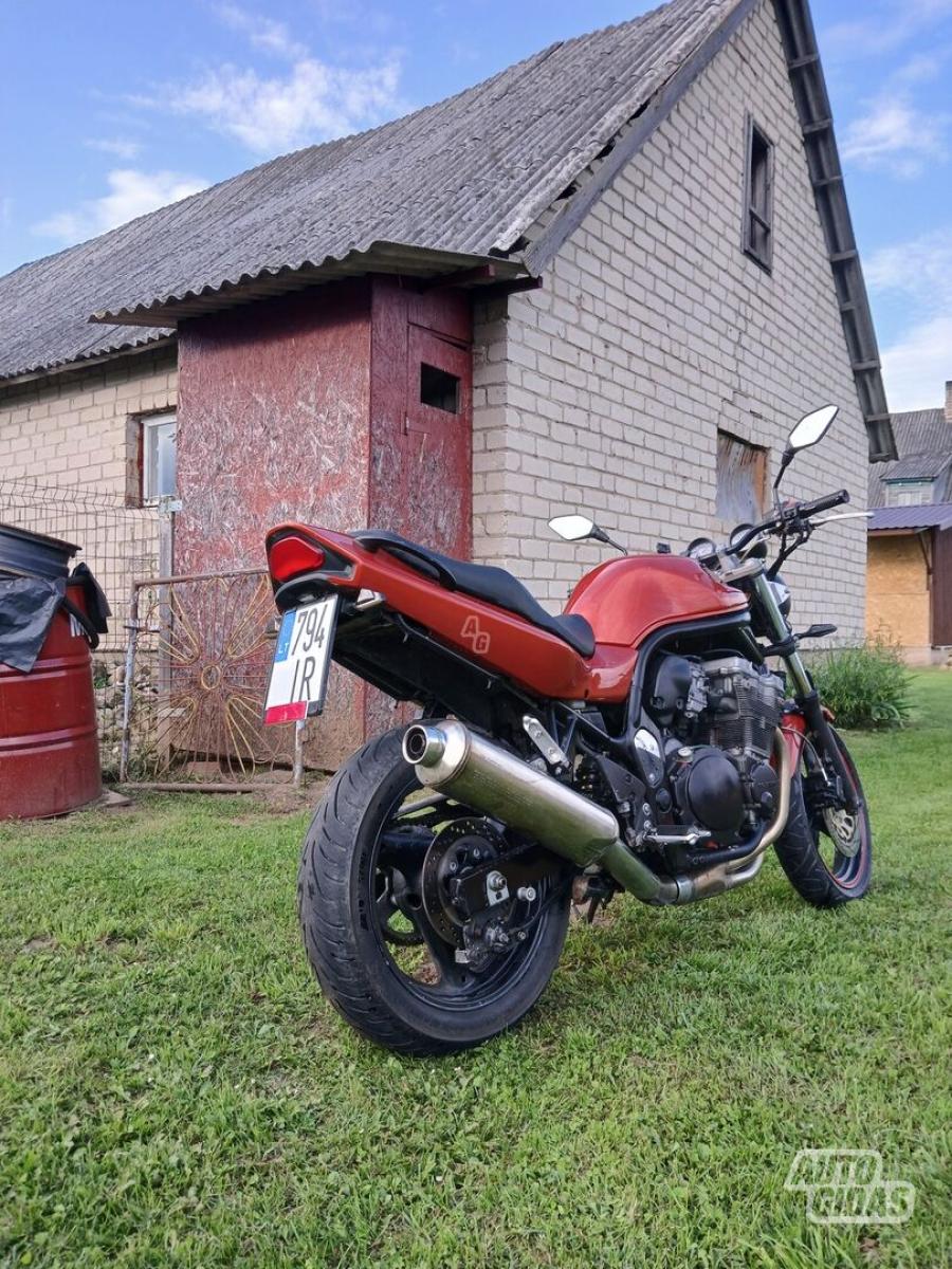 Suzuki GSF 1999 Viļņa, ar dzinēja tilpumu 0.60 L un nobraukumu 74 tūkst. km par 1300 €, foto 6 vietnē AUTOMOTO.COM.LV