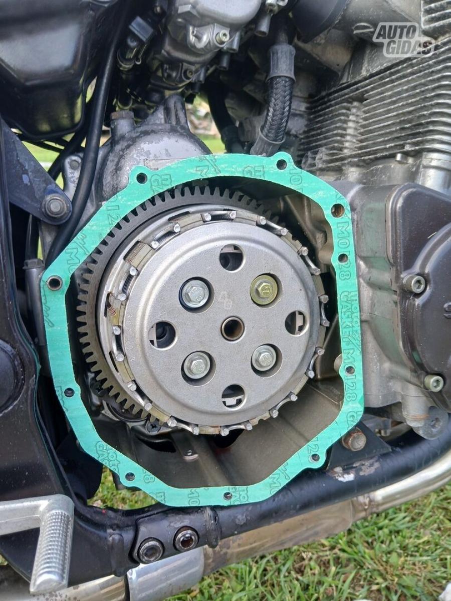 Suzuki GSF 1999 Viļņa, ar dzinēja tilpumu 0.60 L un nobraukumu 74 tūkst. km par 1300 €, foto 13 vietnē AUTOMOTO.COM.LV