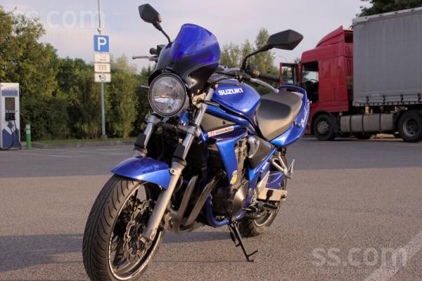 Suzuki GSF 2001 in Riga, with an engine capacity of 0.60 L and mileage of 0 thousand km for 2400 €, photo 3 on AUTOMOTO.COM.LV