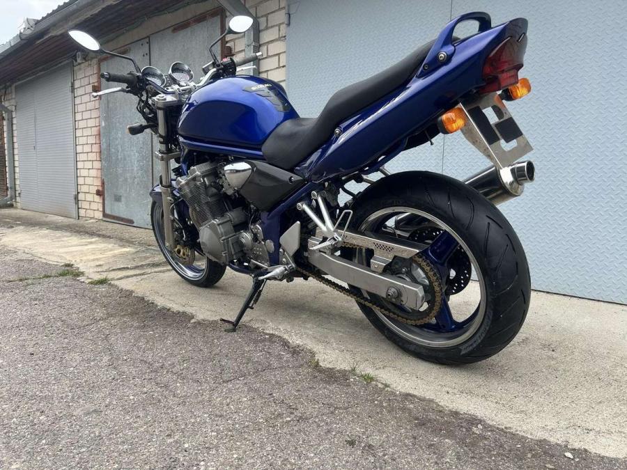 Suzuki GSF 2001 in Birstonas, with an engine capacity of 0.60 L and mileage of 28 thousand km for 1750 €, photo 6 on AUTOMOTO.COM.LV