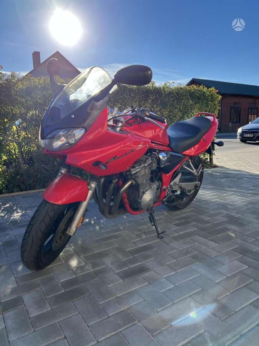 Suzuki GSF 2001 in Radviliskis, with an engine capacity of 0.60 L and mileage of 32 thousand km for 850 €, photo 1 on AUTOMOTO.COM.LV