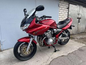 Suzuki GSF 2002 Birštonas, ar dzinēja tilpumu 0.60 L un nobraukumu 34 tūkst. km par 1750 €, foto 3 vietnē AUTOMOTO.COM.LV