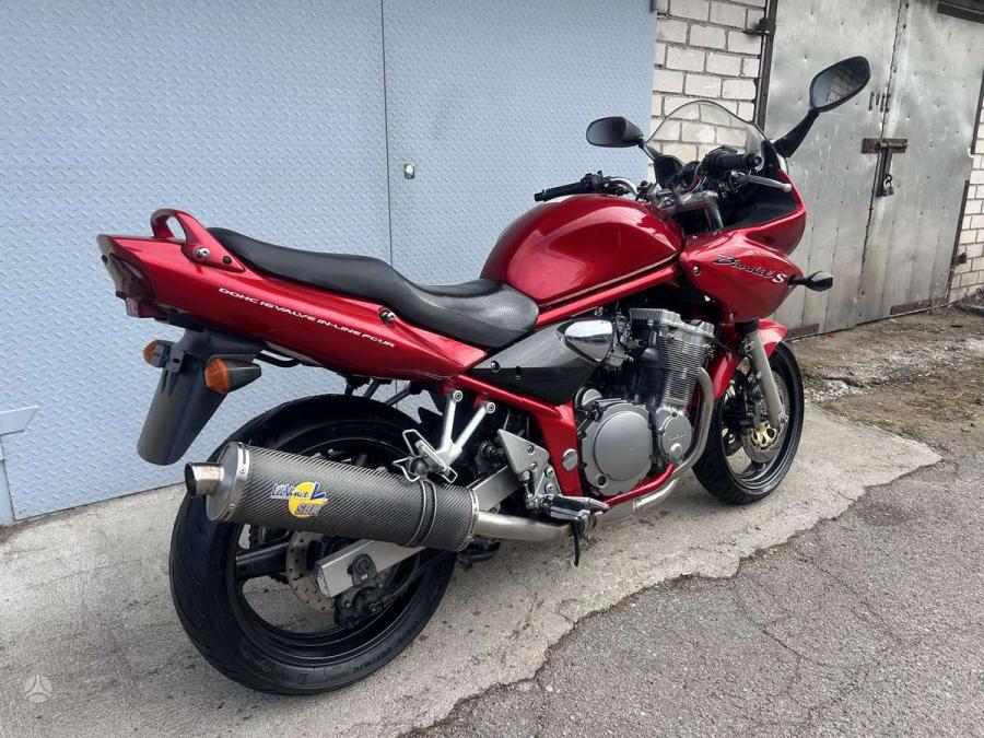 Suzuki GSF 2002 Birštonas, ar dzinēja tilpumu 0.60 L un nobraukumu 34 tūkst. km par 1750 €, foto 7 vietnē AUTOMOTO.COM.LV