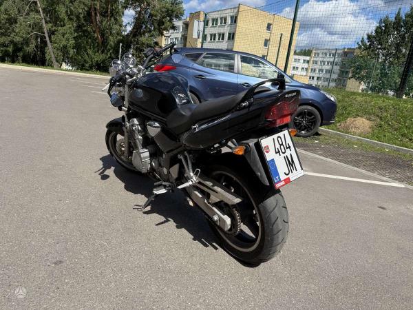 Сузуки GSF 2002 в Вильнюс, объемом двигателя 0.60 л и пробегом 39 тыс. км за 2000 €, фото 6 на AUTOMOTO.COM.LV