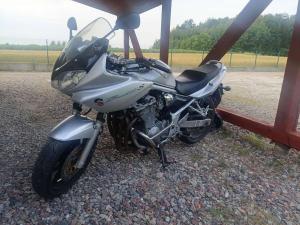Suzuki GSF 2003 in Gargzdai, with an engine capacity of 0.60 L and mileage of 31 thousand km for 1000 €, photo 4 on AUTOMOTO.COM.LV