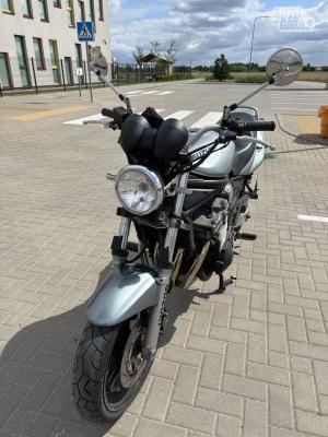 Suzuki GSF 2003 in Kaunas, with an engine capacity of 0.60 L and mileage of 31 thousand km for 1600 €, photo 4 on AUTOMOTO.COM.LV