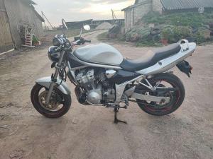 Suzuki GSF 2004 Gargždai, ar dzinēja tilpumu 0.60 L un nobraukumu 70 tūkst. km par 1300 €, foto 3 vietnē AUTOMOTO.COM.LV