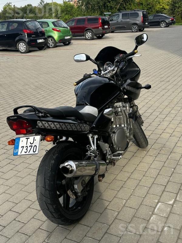 Suzuki GSF 2004 Bauska, ar dzinēja tilpumu 0.60 L un nobraukumu 0 tūkst. km par 1700 €, foto 3 vietnē AUTOMOTO.COM.LV