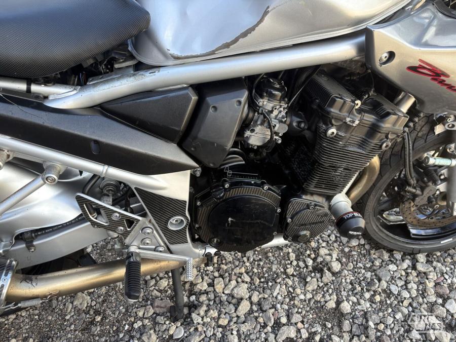 Suzuki GSF 2005 in Kelme, with an engine capacity of 0.65 L and mileage of 50 thousand km for 515 €, photo 17 on AUTOMOTO.COM.LV