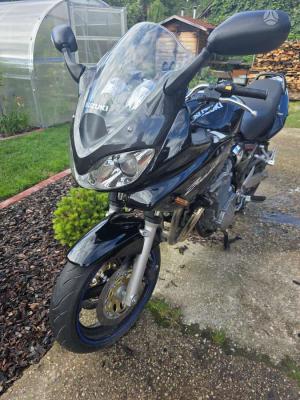 Suzuki GSF 2005 in Kaunas, with an engine capacity of 0.60 L and mileage of 34 thousand km for 2000 €, photo  on AUTOMOTO.COM.LV