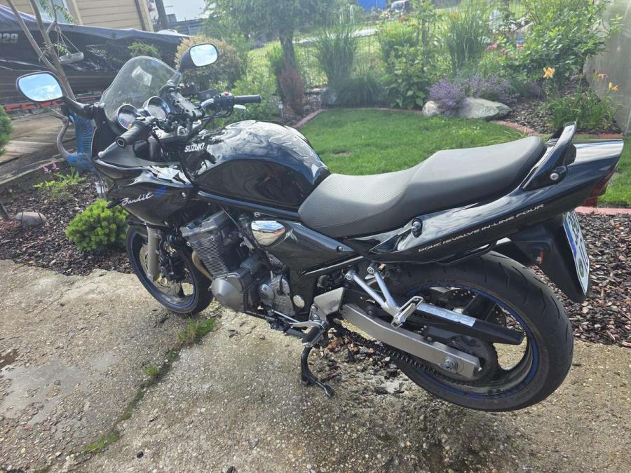 Suzuki GSF 2005 Kauņa, ar dzinēja tilpumu 0.60 L un nobraukumu 34 tūkst. km par 2000 €, foto 3 vietnē AUTOMOTO.COM.LV