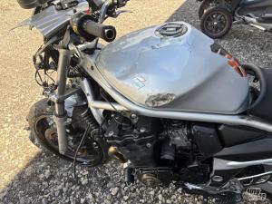 Suzuki GSF 2005 Kelmė, ar dzinēja tilpumu 0.65 L un nobraukumu 50 tūkst. km par 515 €, foto 11 vietnē AUTOMOTO.COM.LV